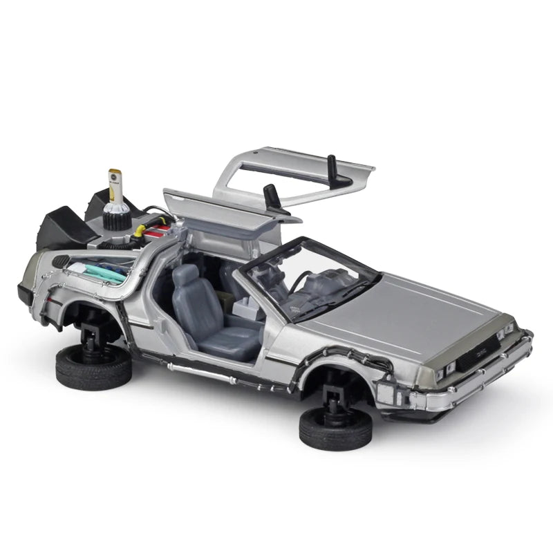 WELLY Diecast DeLorean DMC-12 Model Car 1:24 Scale – Bust-Down Books